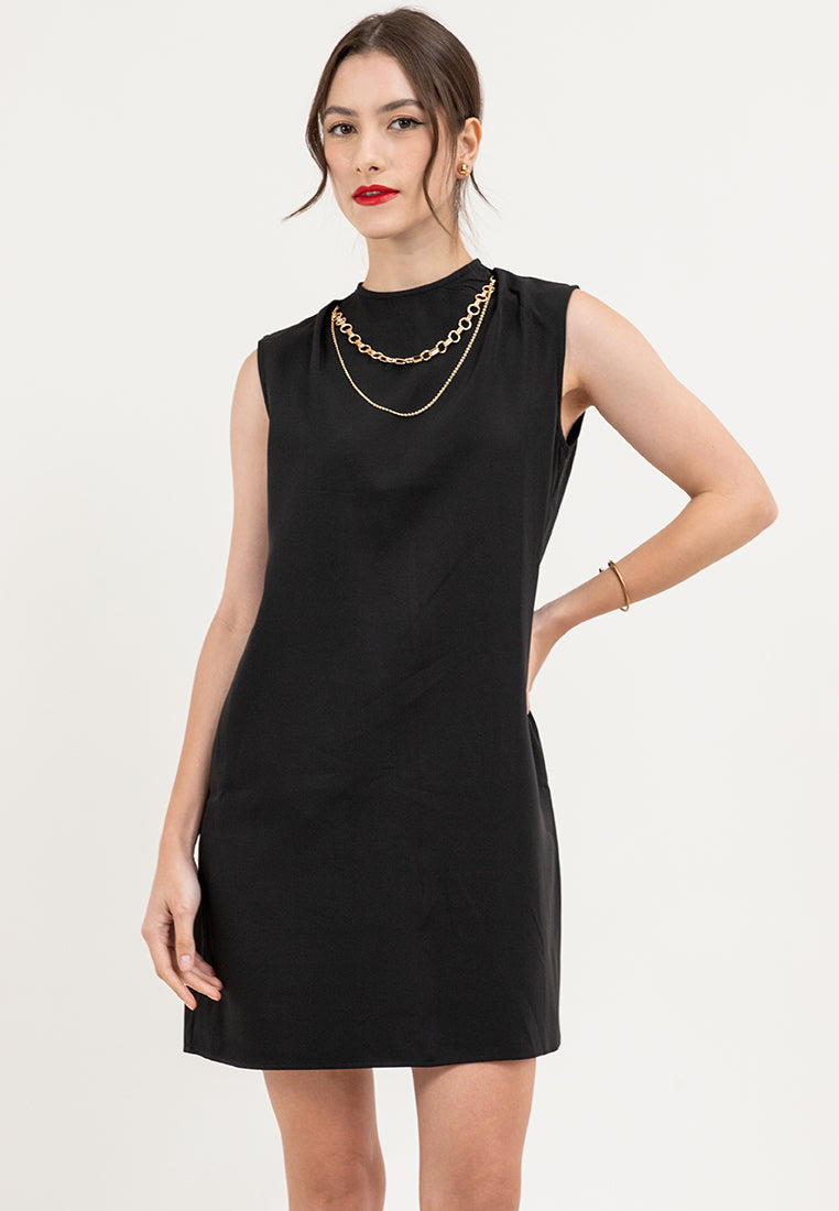 CRIZEN Funnel Neck Dress with Necklace – badomoda